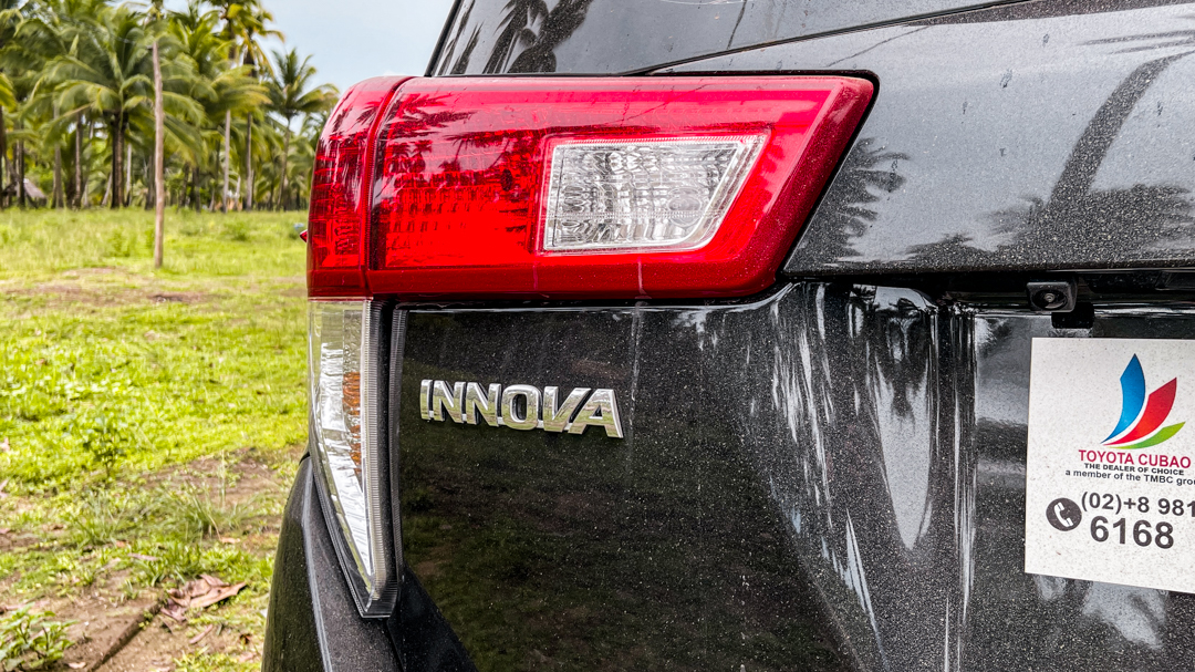 2024 Toyota Innova 2.8 XE A/T - Car Review | Still a right formula ...