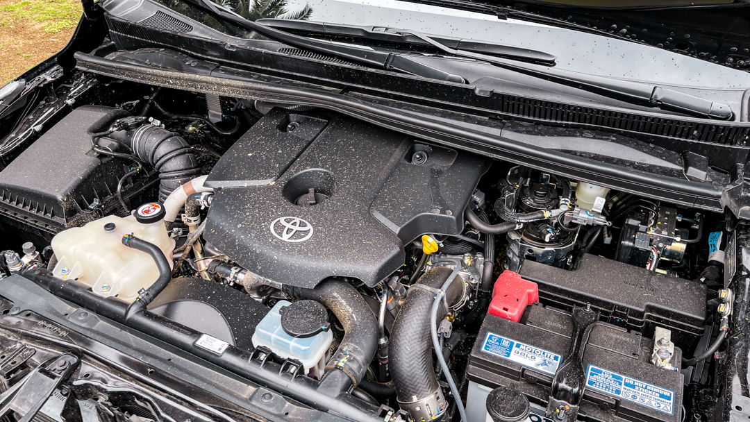 2024 Toyota Innova 2.8 XE A/T - Car Review | Still a right formula ...