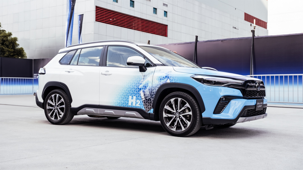 We experience what it's like to go ‘Beyond Zero’ with the Toyota ...
