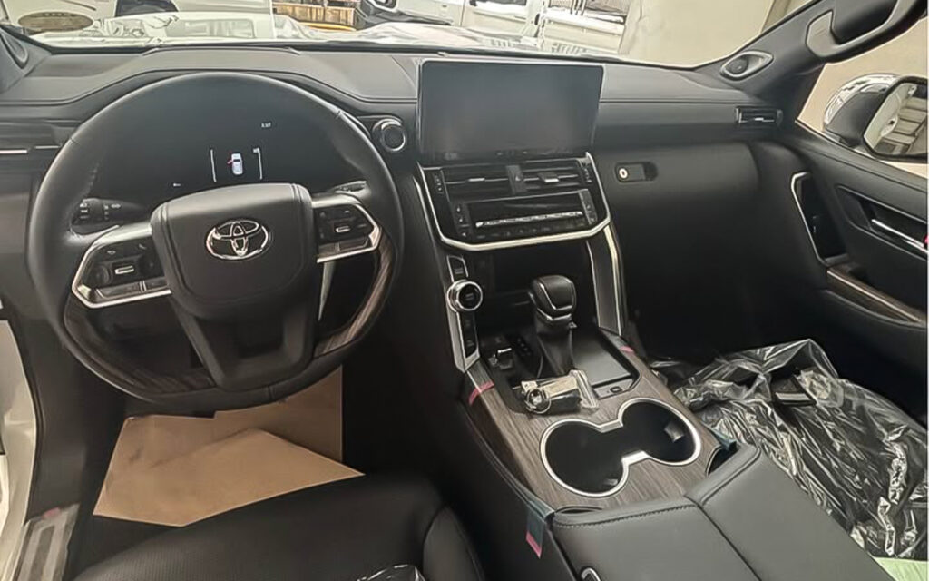 The Toyota Land Cruiser 300 gets some updates for 2025 - TheAutoPH