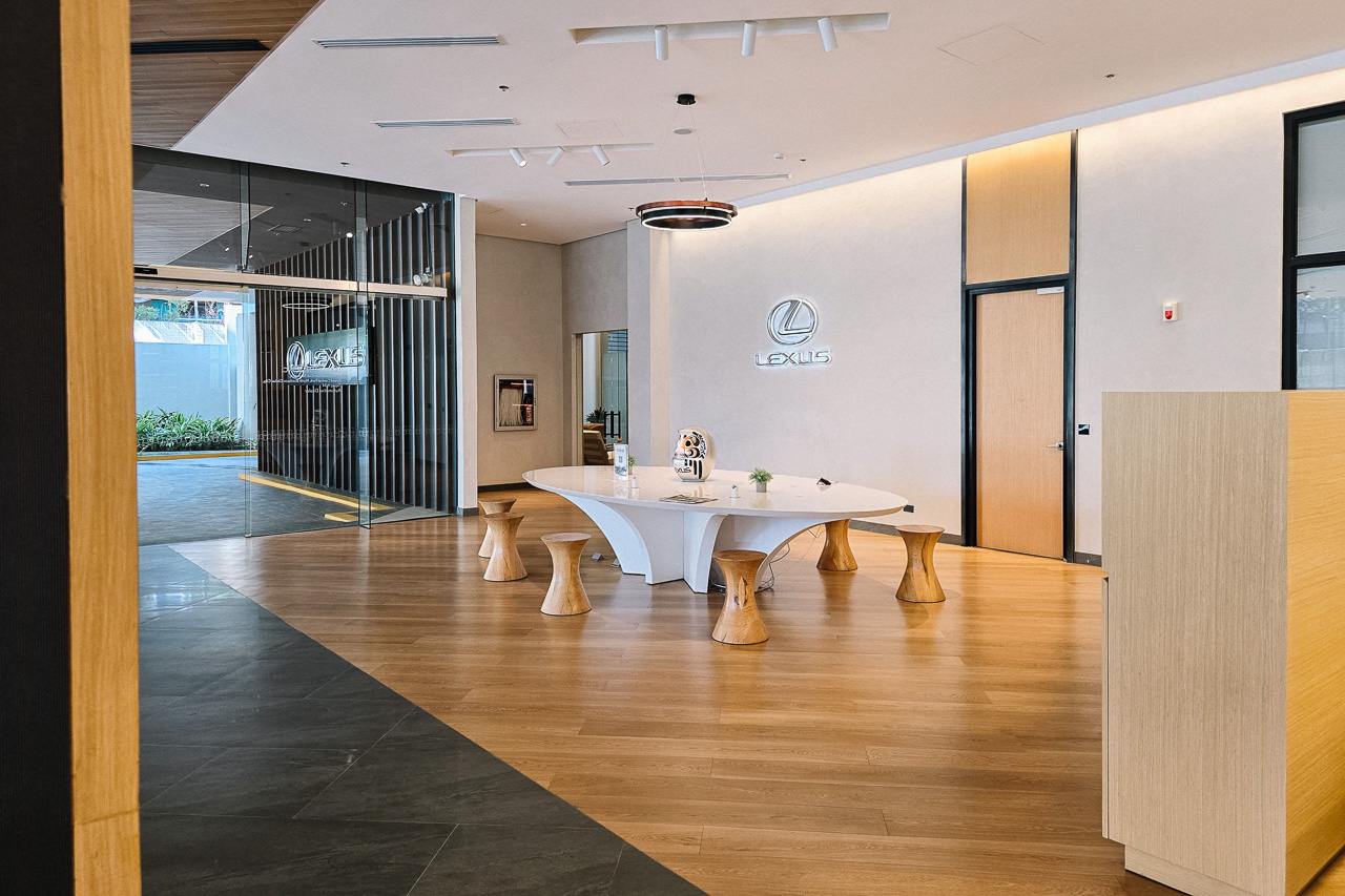 The new Lexus Manila Gallery in BGC is now open to serve Lexus ...